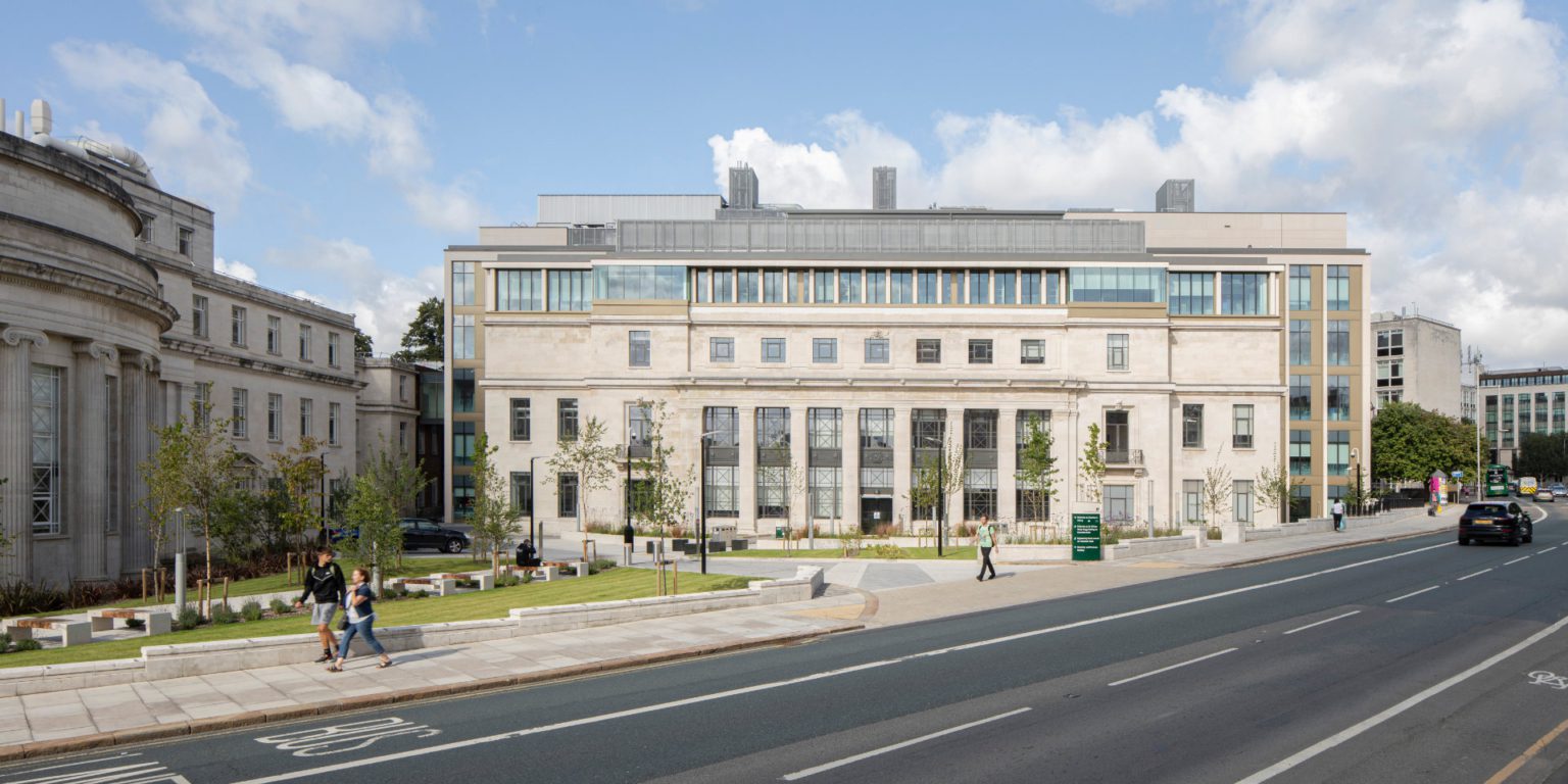 Sir William Henry Bragg Building - University of Leeds Conferences and ...